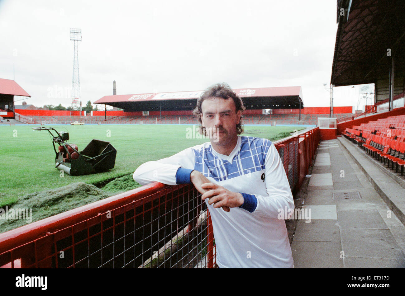John Wark, Middlesbrough FC Player at Ayresome Park Football Stadium ...