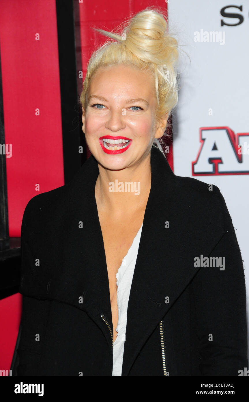 New York premiere of 'Annie' held at the Ziegfeld Theater - Arrivals ...
