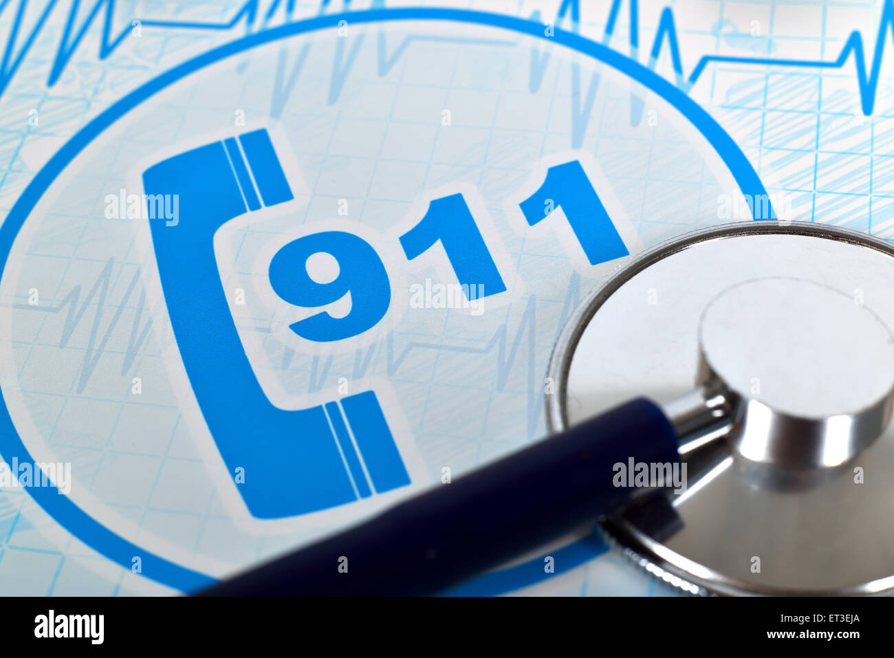 911 symbol and medical stethoscope, close up Stock Photo - Alamy