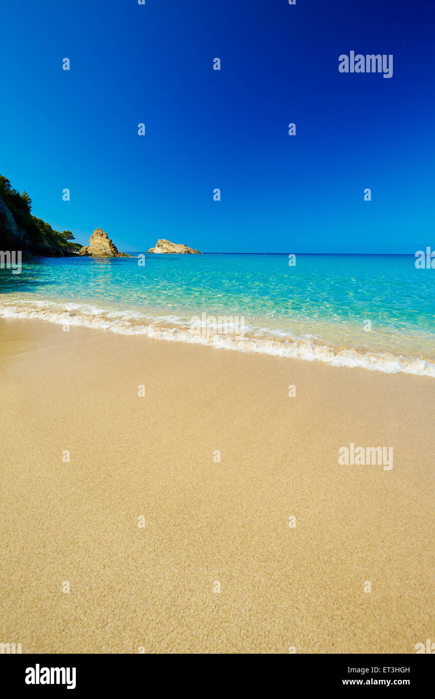 White Rocks Beach Kefalonia Greece Stock Photo - Alamy