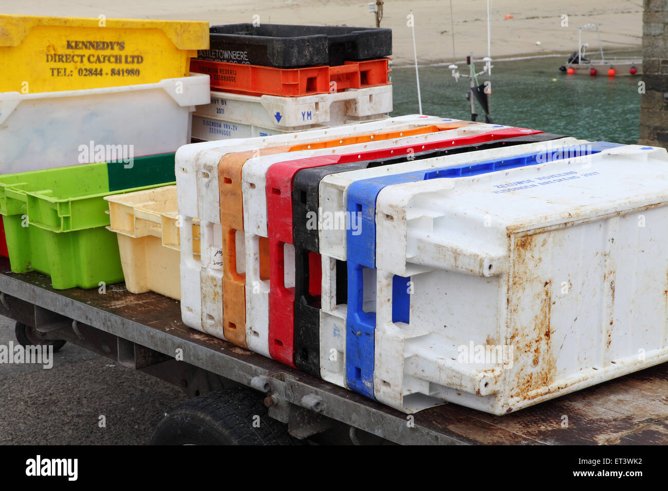 Carton fish hi-res stock photography and images - Alamy