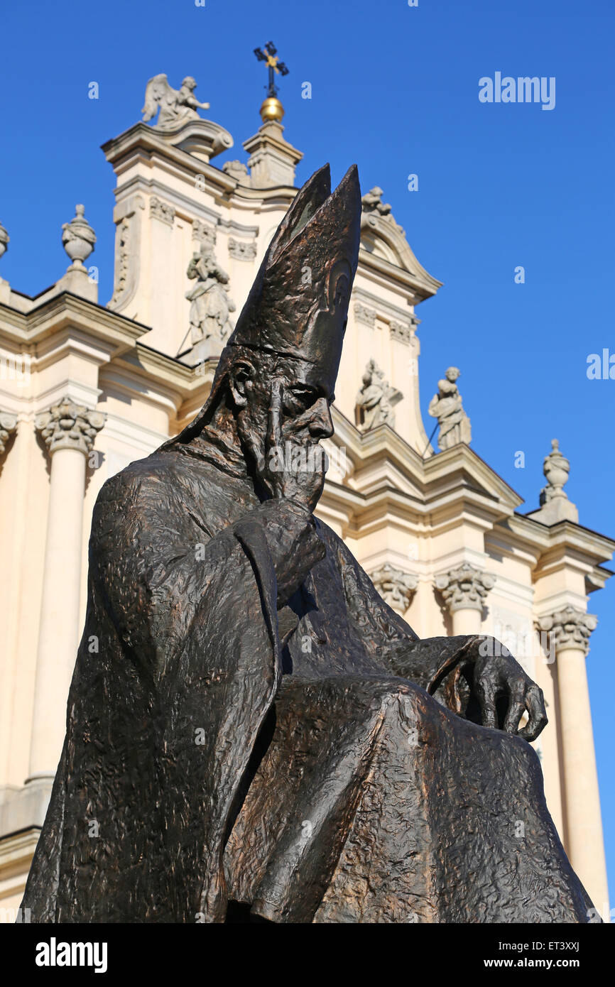 Statue of Cardinal Stefan Wyszynski in front of the Church of the Nuns ...