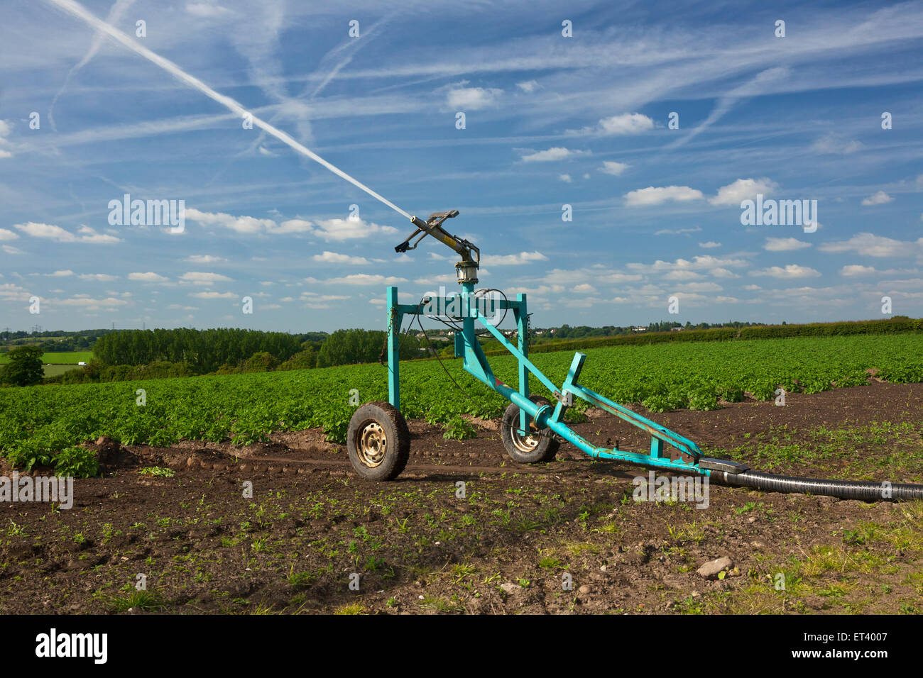 Irrigator water irrigation hi-res stock photography and images - Alamy