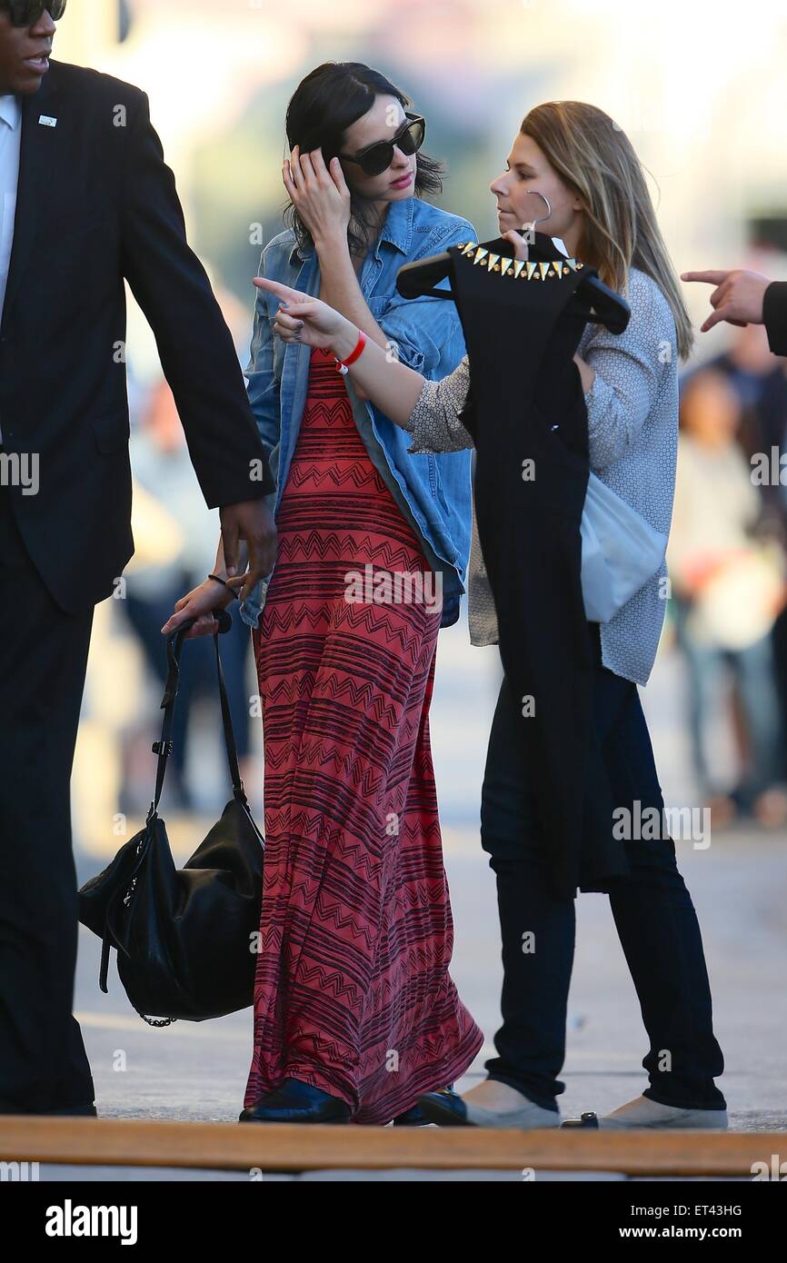 Krysten Ritter arriving at ABC studios for late-night talk show 'Jimmy ...