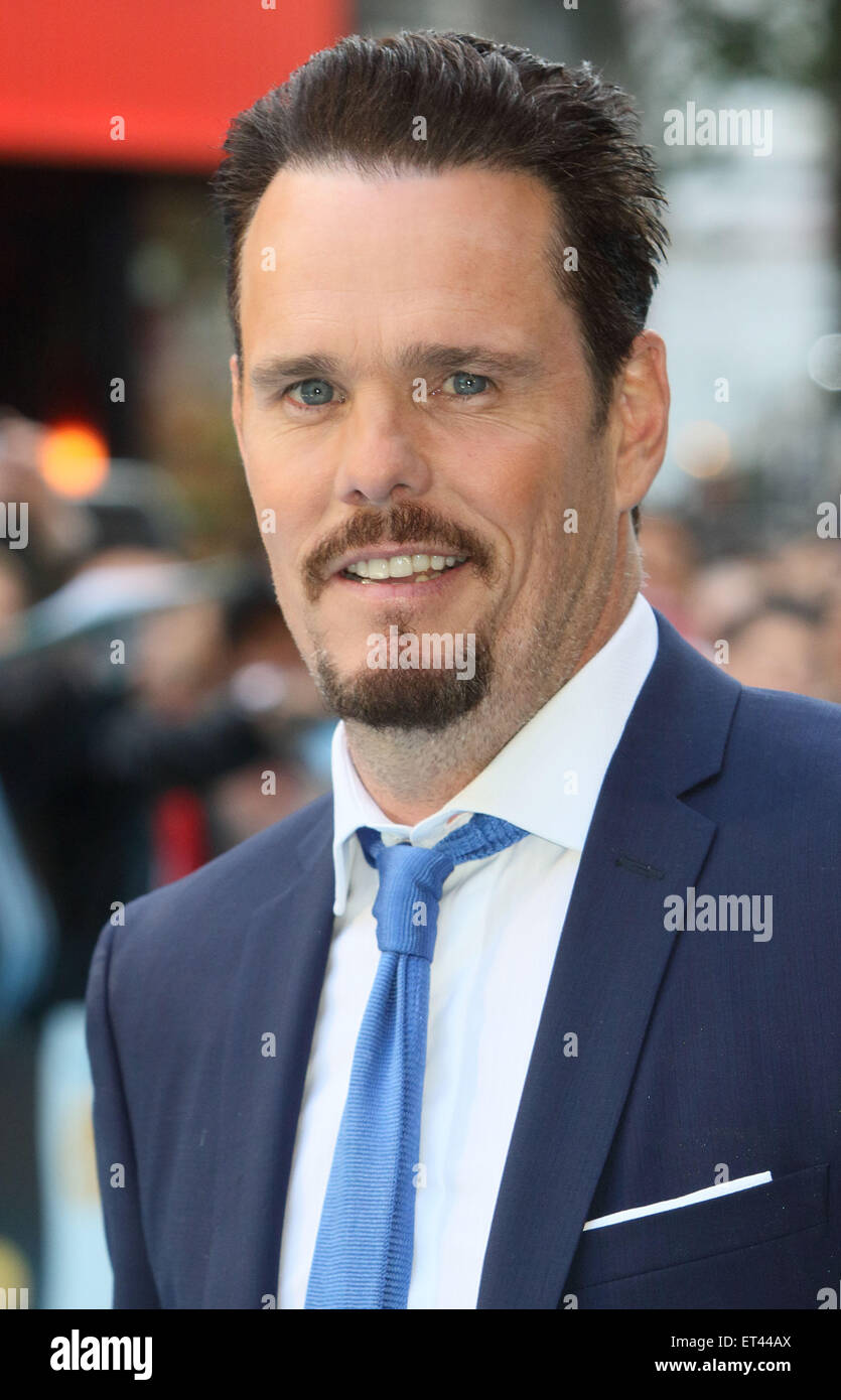 London, UK. Kevin Dillon at 'Entourage' European Premiere at the Vue ...