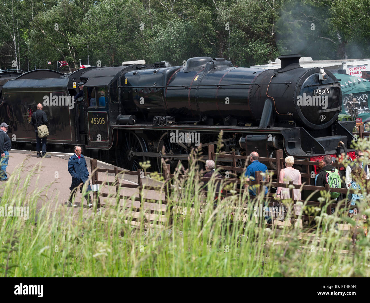 vintage steam locomotive at Quorn station, on the Great Central Railway ...