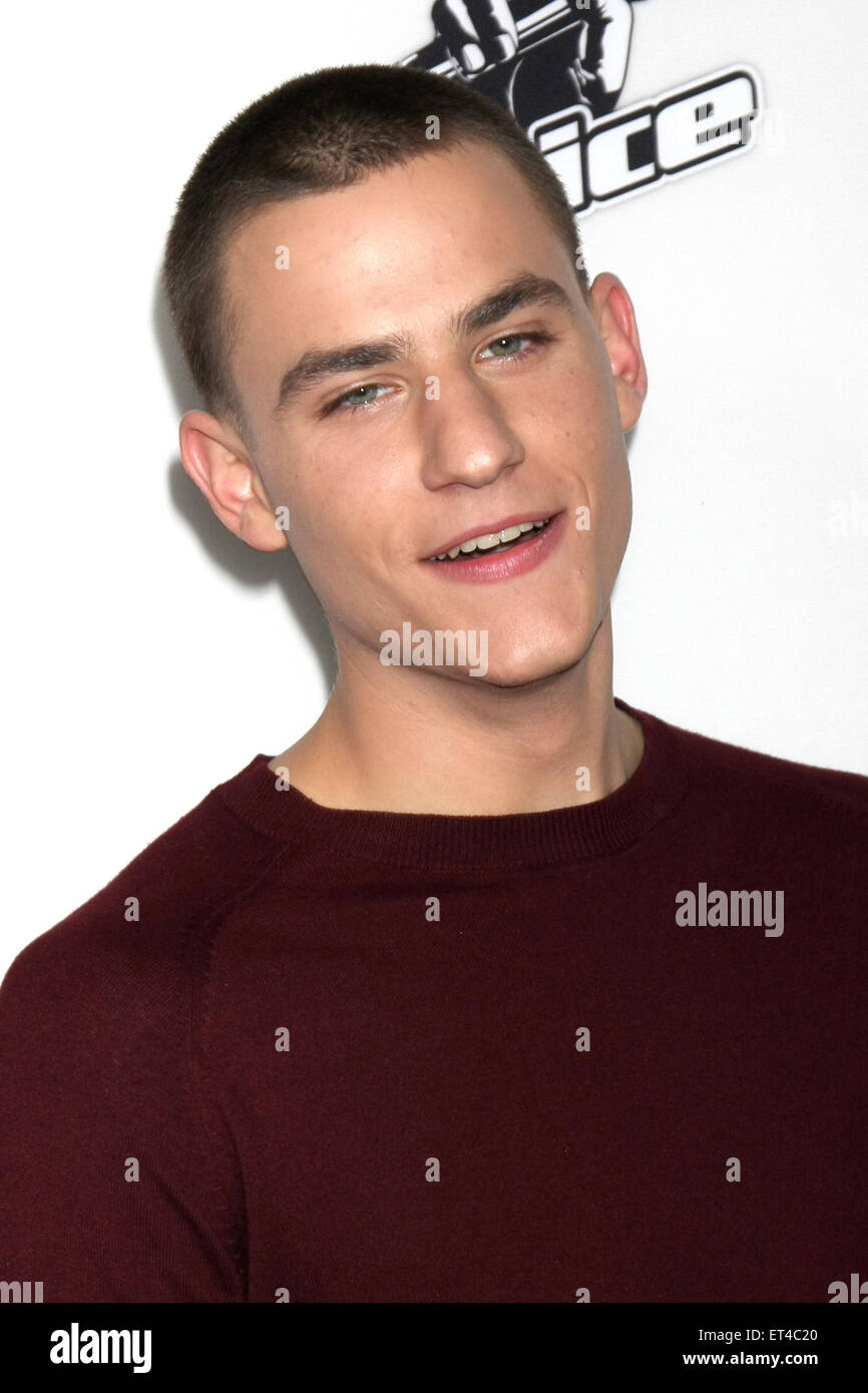 The Voice Season 7 Top 5 Party Featuring: Chris Jamison Where: West ...