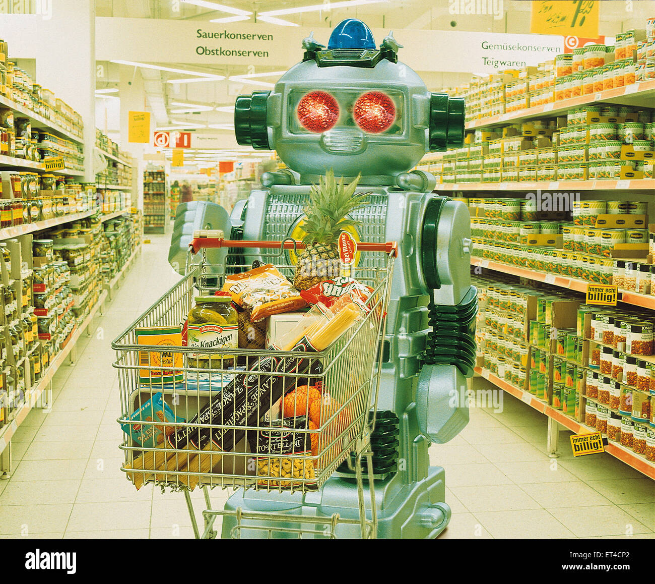 Hamburg, Germany, robot with shopping cart in the supermarket Stock ...
