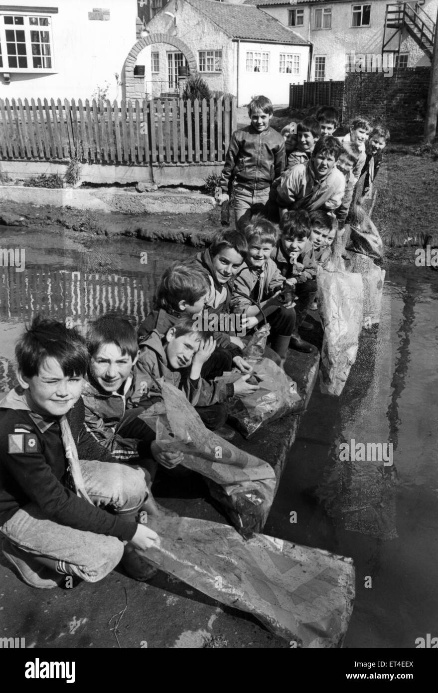 Clean water in river Black and White Stock Photos & Images - Alamy