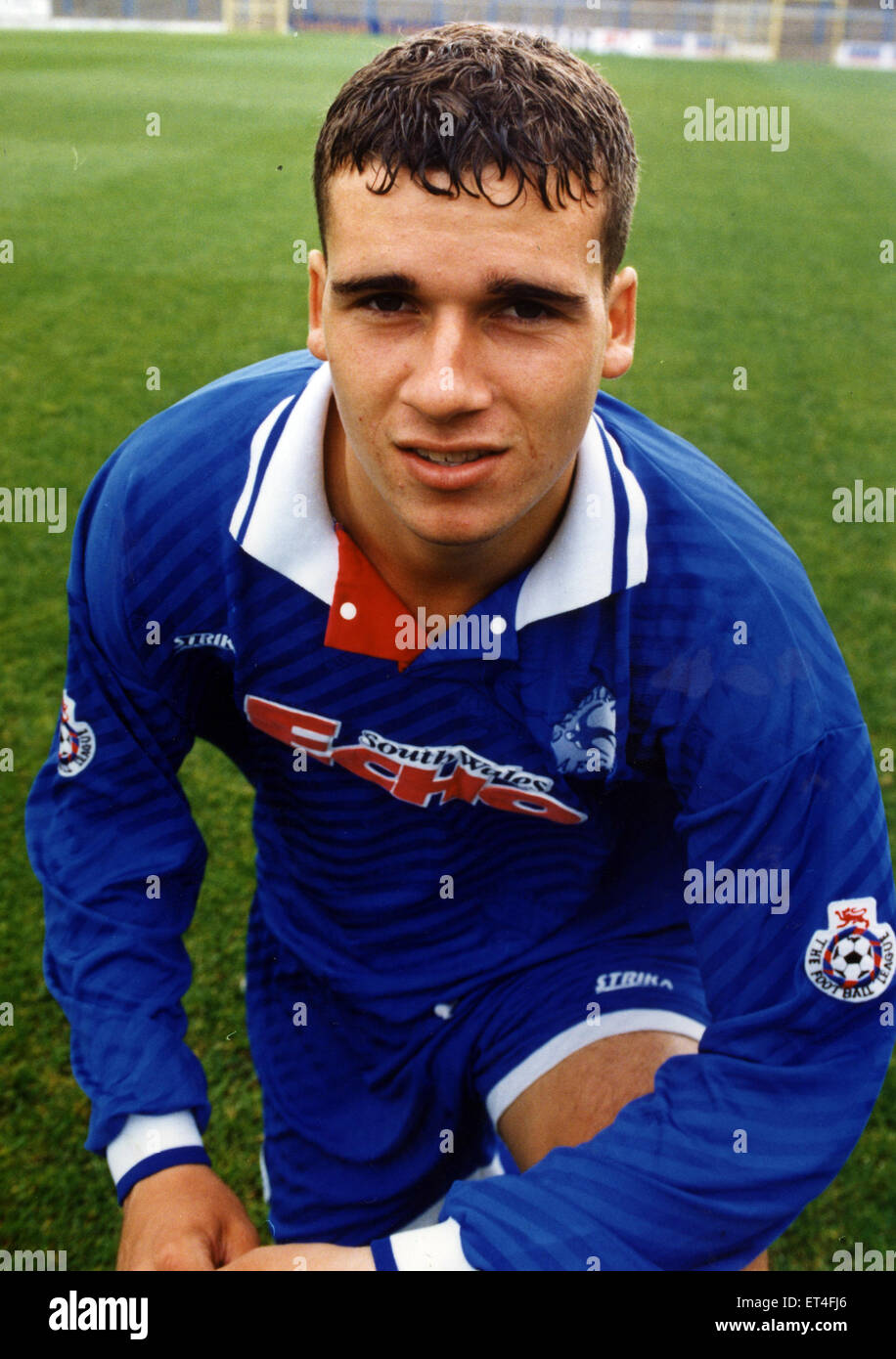 Simon haworth cardiff hi-res stock photography and images - Alamy