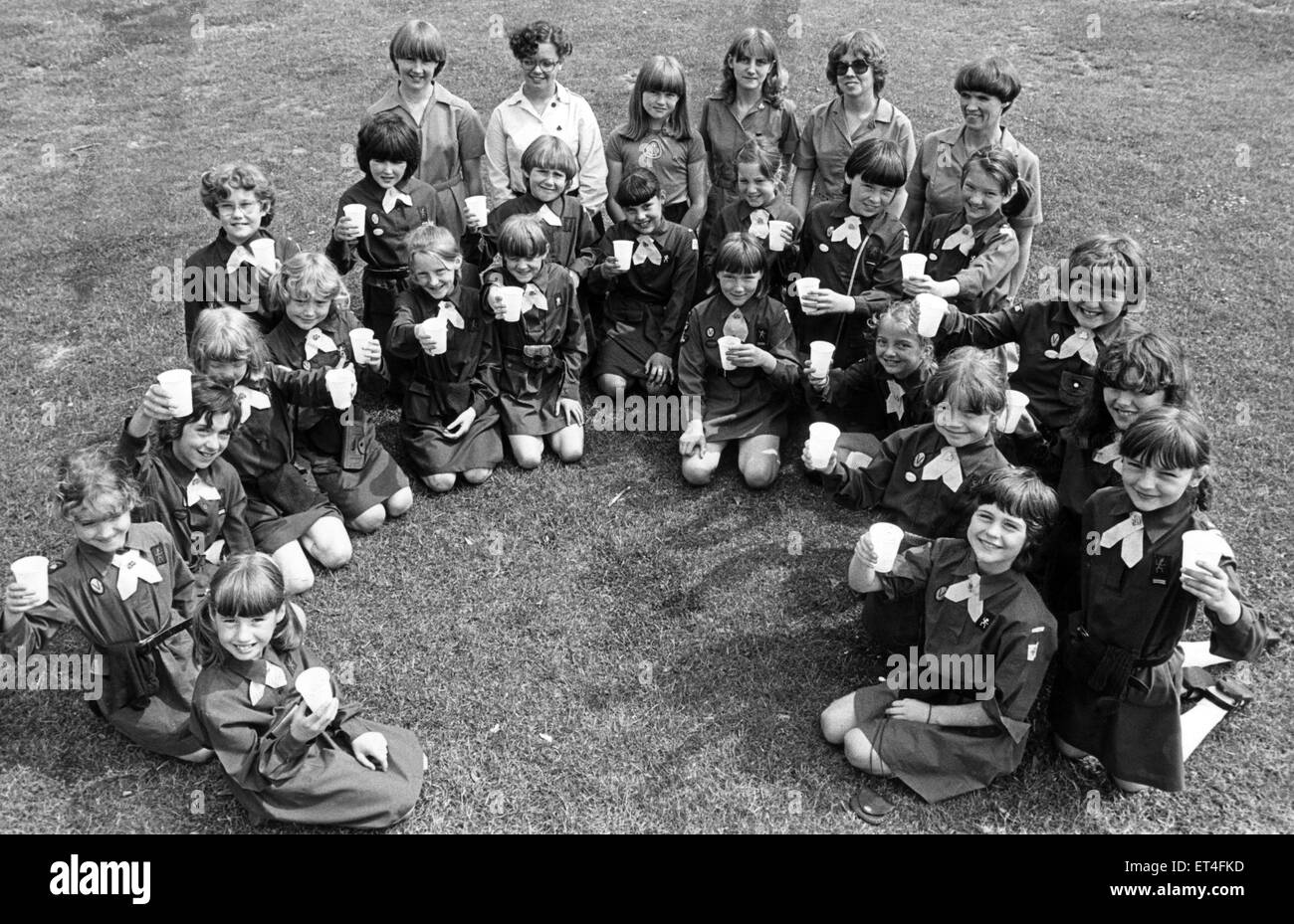 The girls from the 1st Teesville Brownie pack from Eston. 2nd June 1982 ...