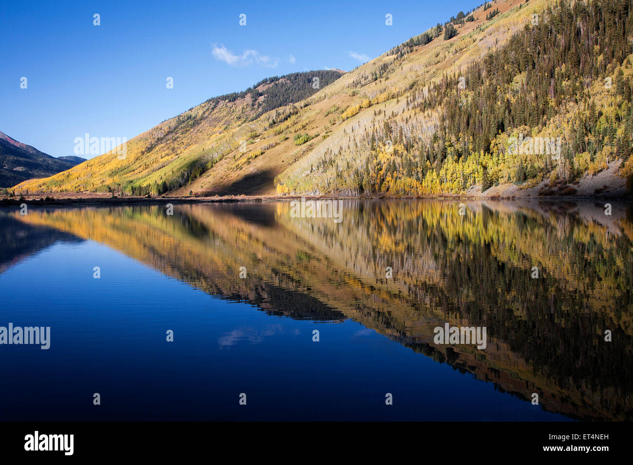 Rocky mountain color hi-res stock photography and images - Alamy