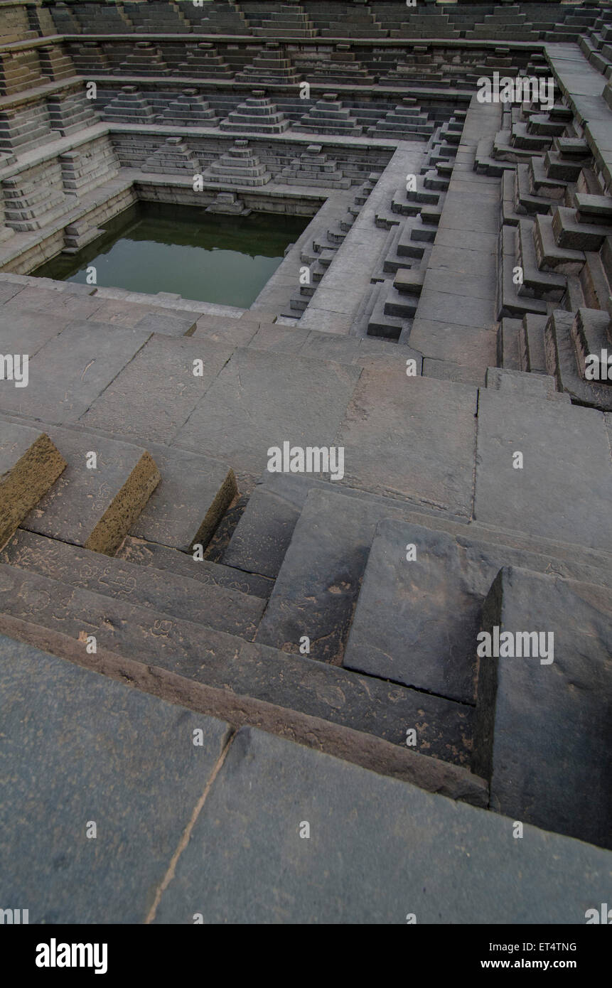 Indian step well hi-res stock photography and images - Alamy