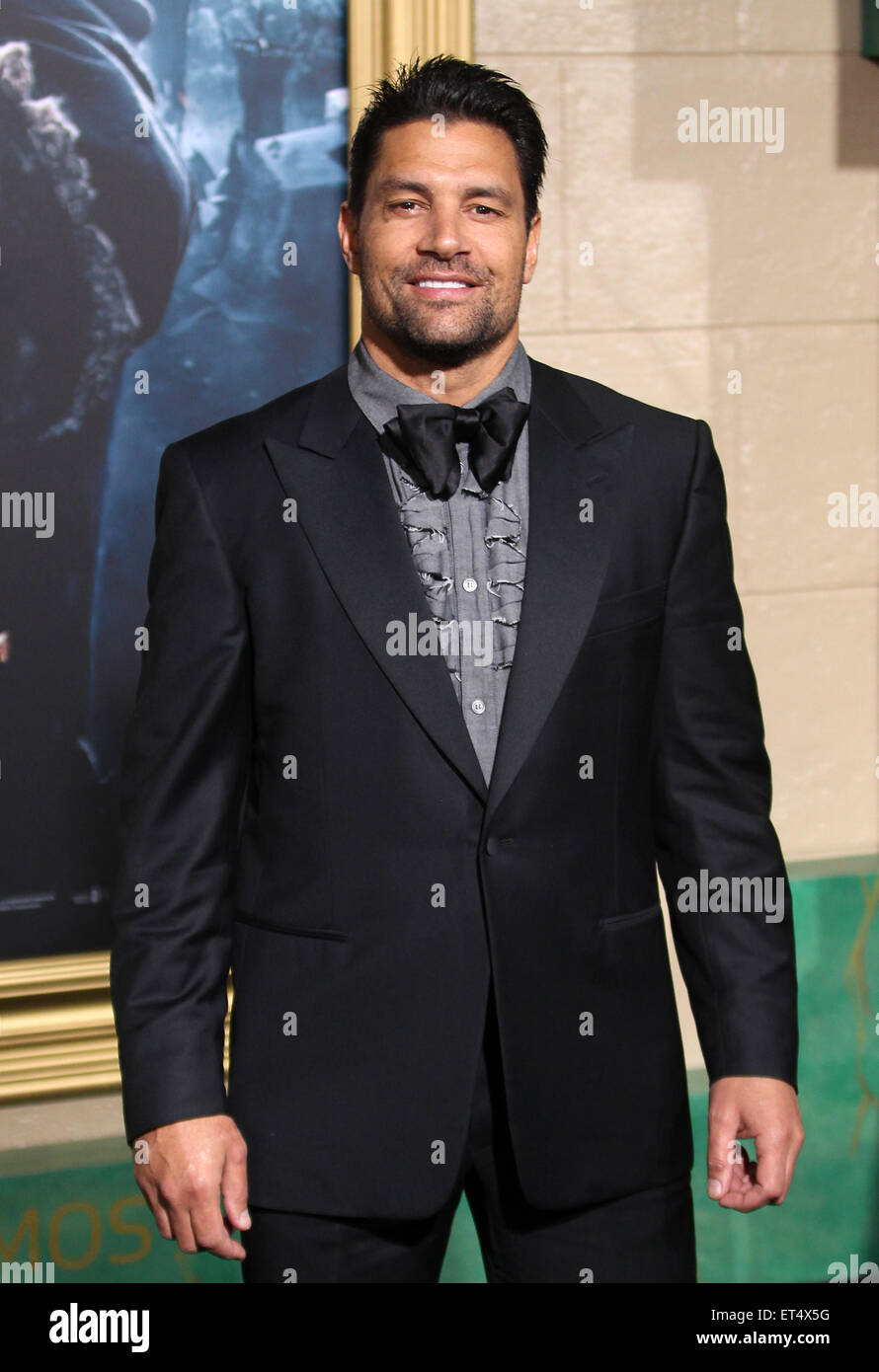 "The Hobbit: The Battle Of The Five Armies" Los Angeles Premiere ...