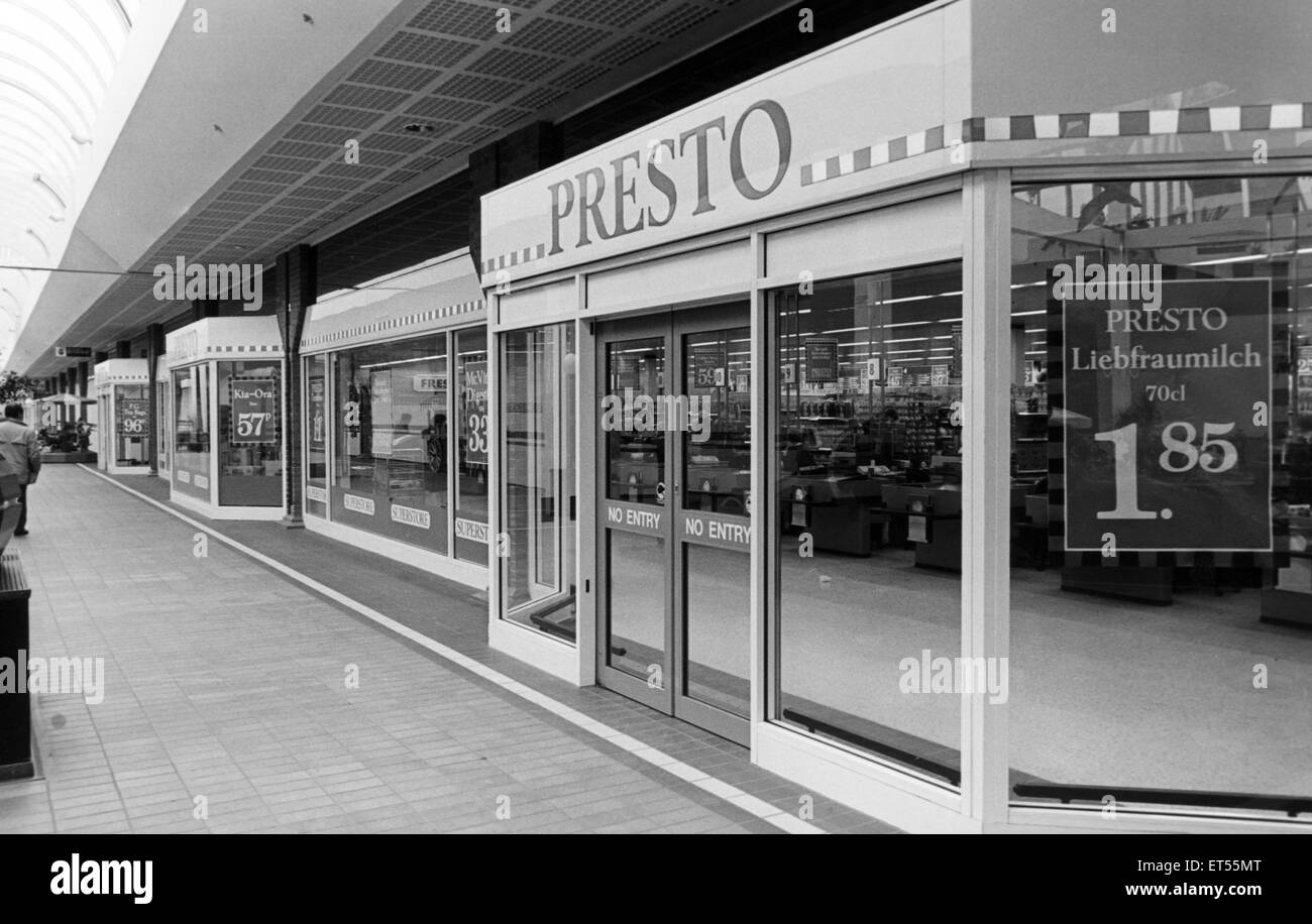 Presto supermarket hi-res stock photography and images - Alamy