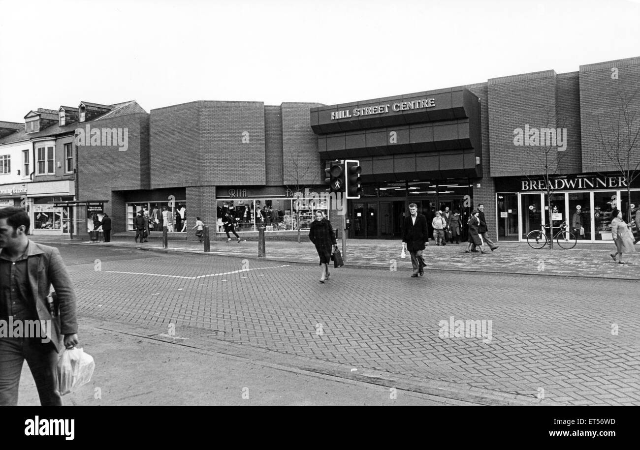 Hill street shopping centre middlesbrough hi-res stock photography and ...