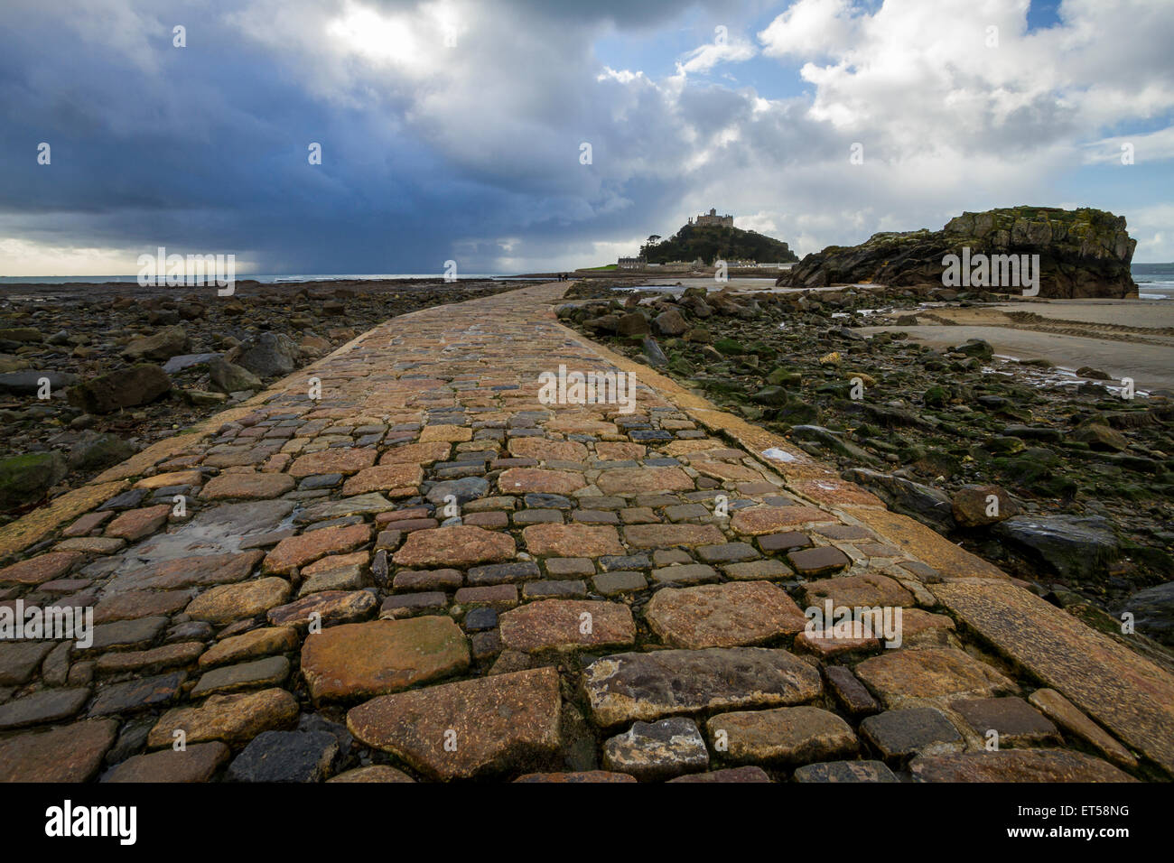 Exposed causeway leading to St. Michael's Mount, Cornwall, England ...
