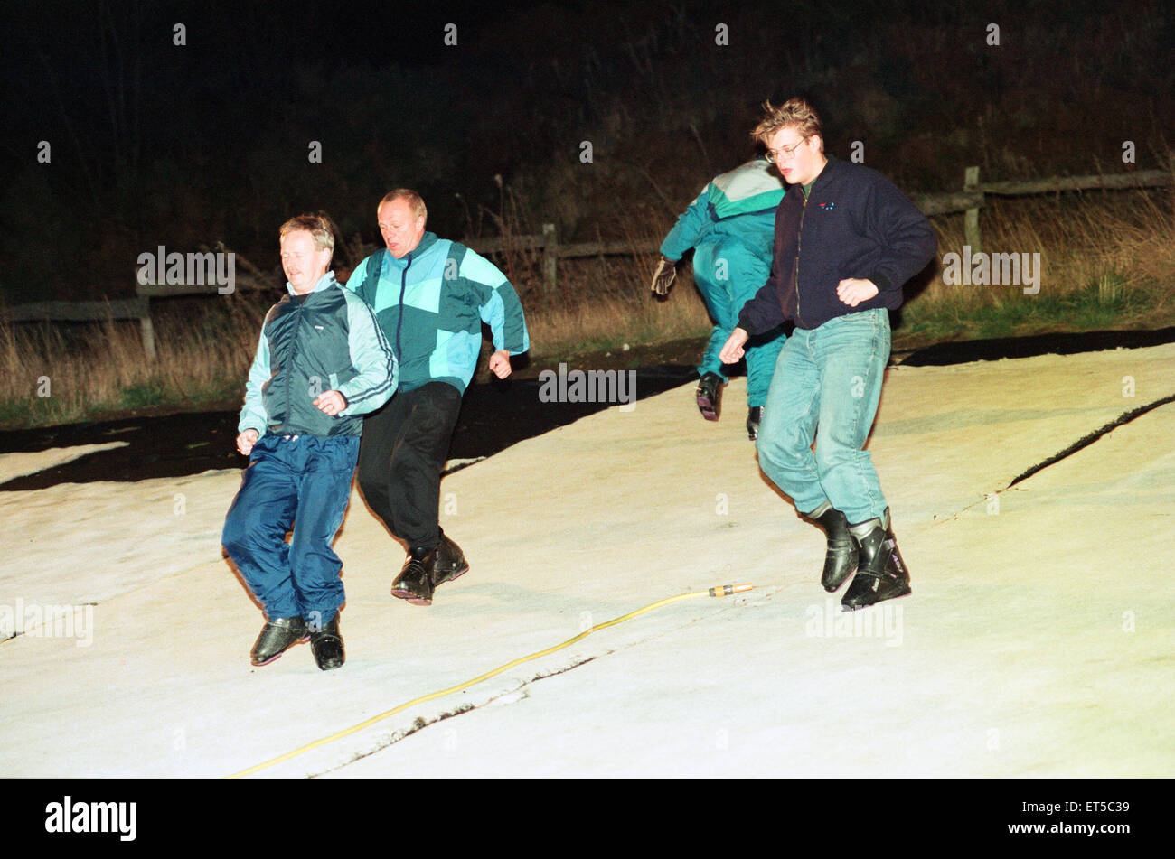 David Gray, Matti Hay and Mick Maddison from Redcar preaoring for a ...