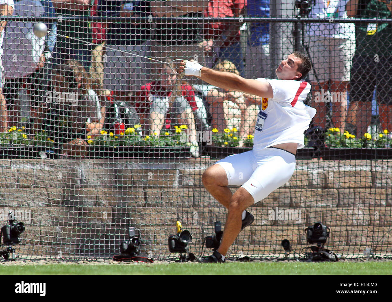 Hammer throw event hi-res stock photography and images - Alamy