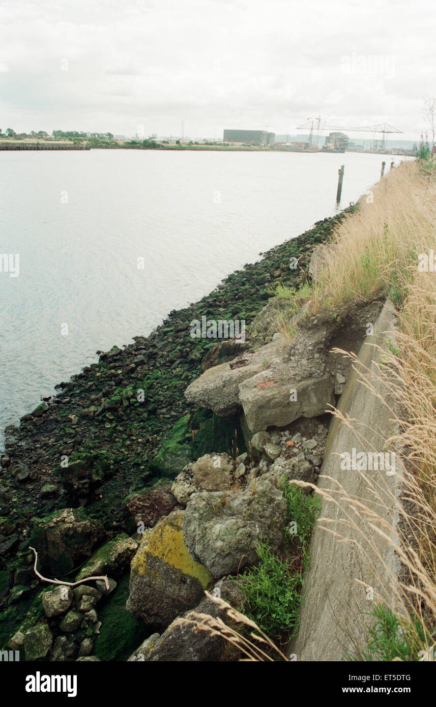 Polluted section of the River Tees, Middlesbrough, 26th July 1993 Stock ...