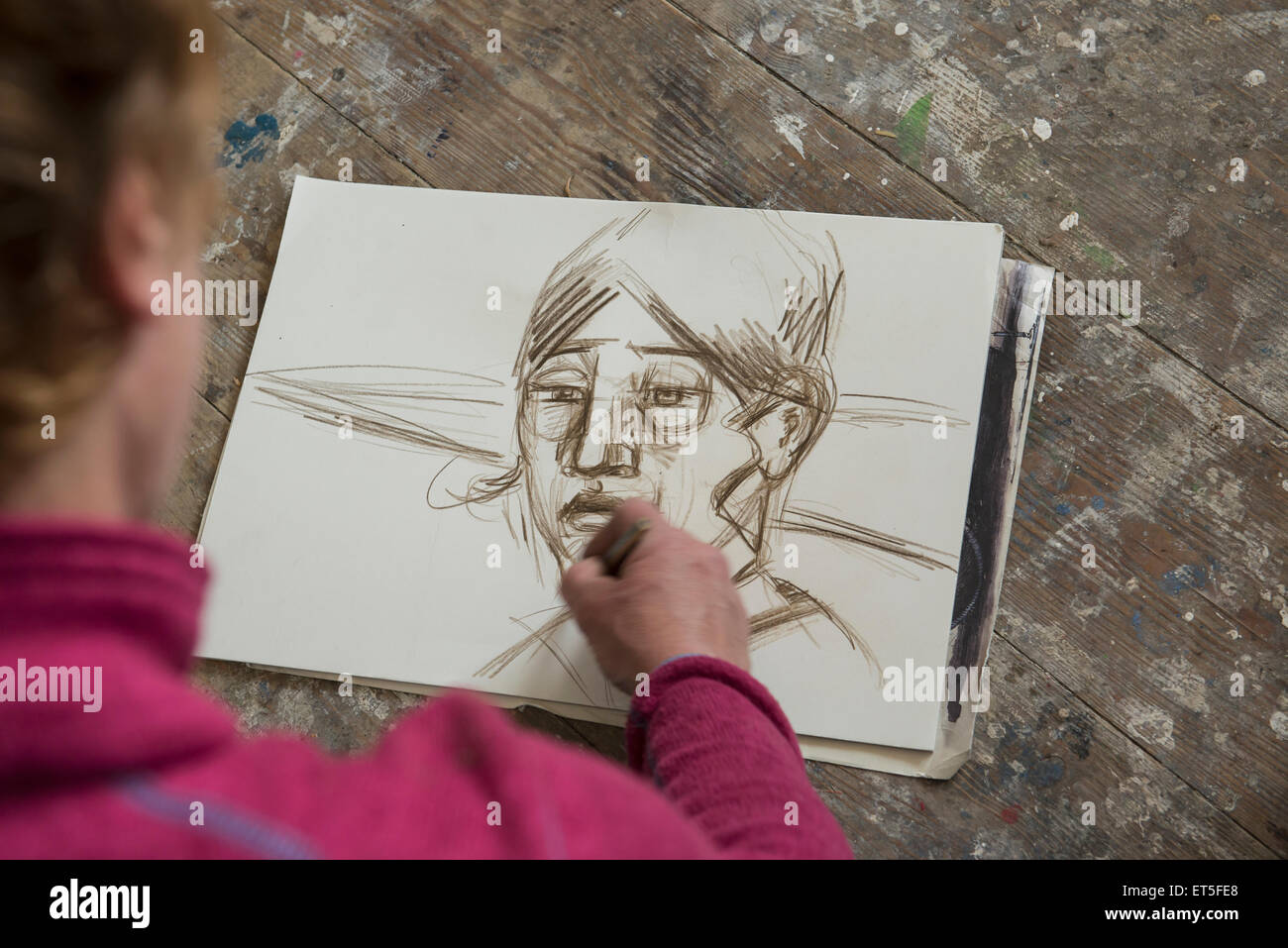 Woman copying painting hi-res stock photography and images - Alamy