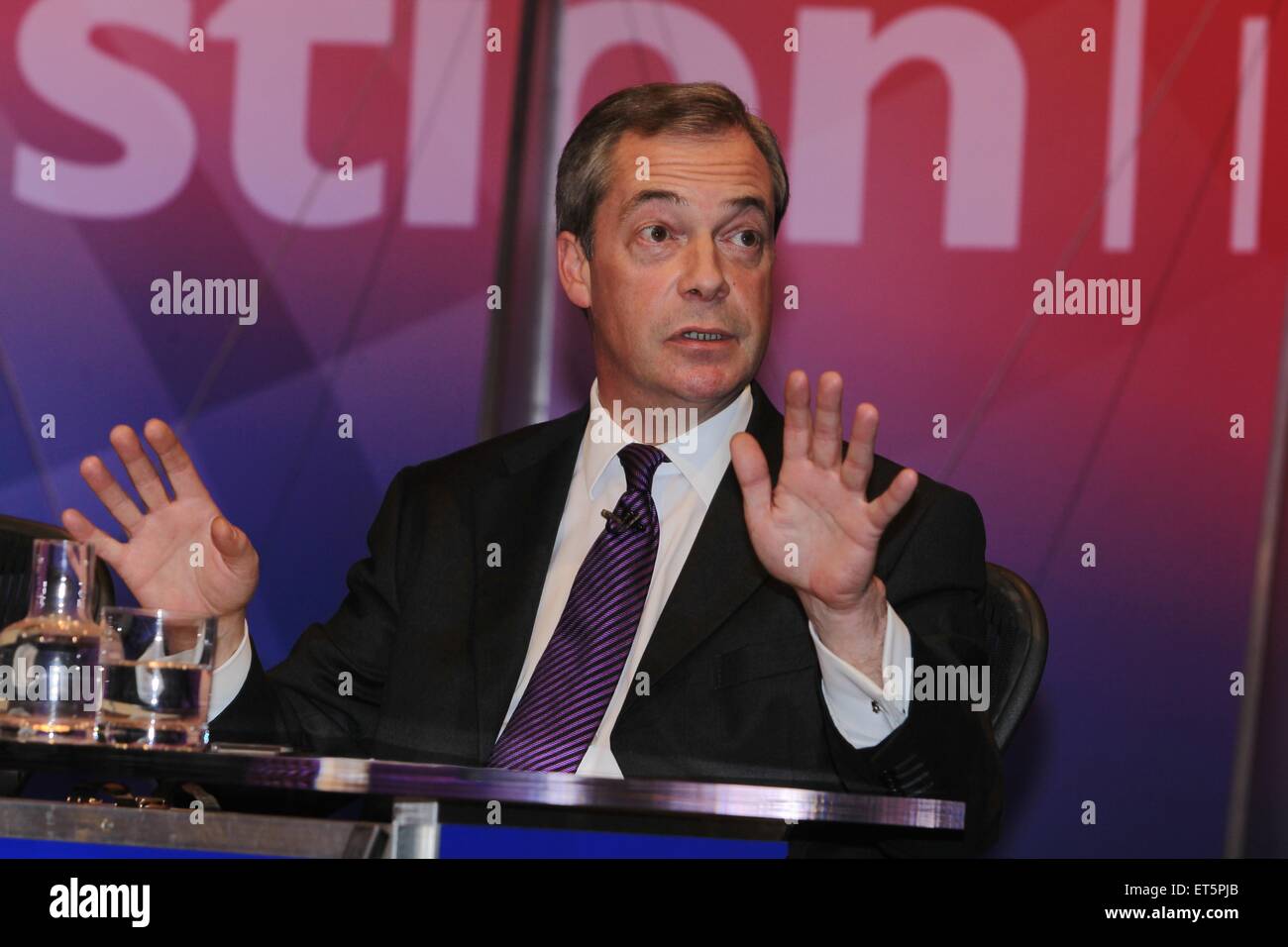 Nigel farage on question time hi-res stock photography and images - Alamy