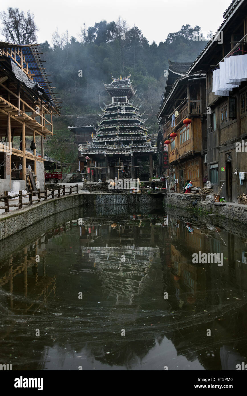 Drum tower and riverside houses, Zhaoxing Dong Village, Guizhou ...