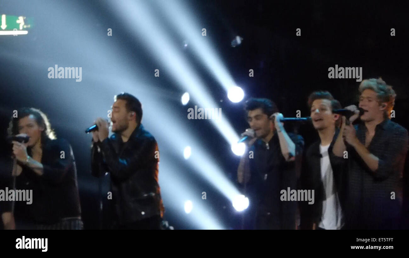 BBC Music Awards - Performances Featuring: One Direction, Niall Horan ...