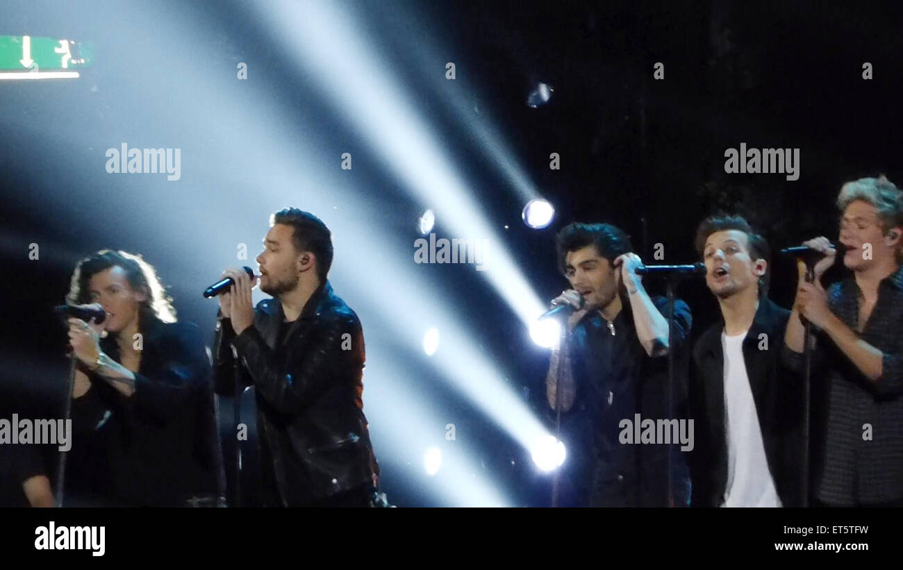 BBC Music Awards - Performances Featuring: One Direction, Niall Horan ...