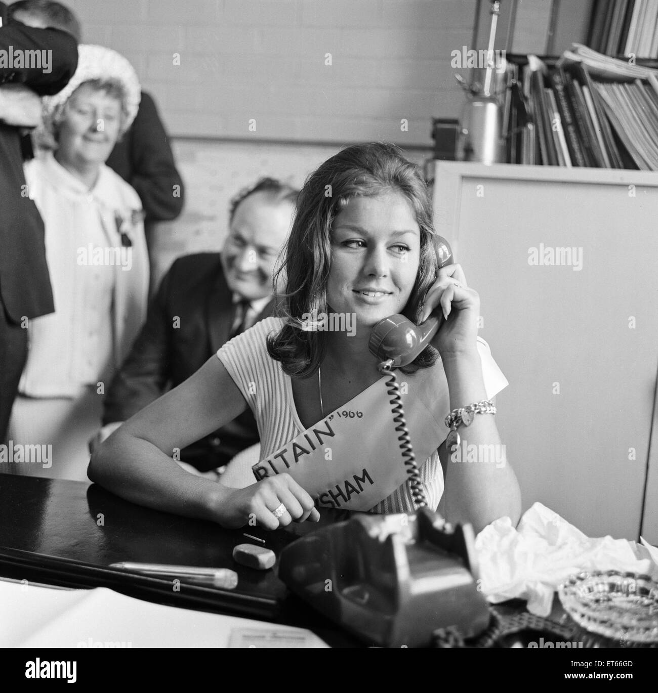 Carole Fletcher, 19 from Southport, crowned Miss Great Britain, in ...