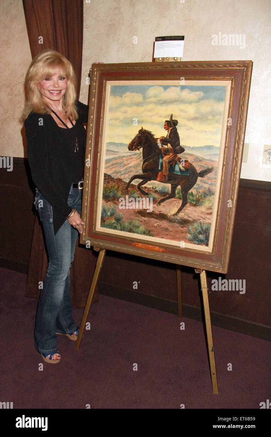 Burt reynolds loni anderson hi-res stock photography and images - Alamy