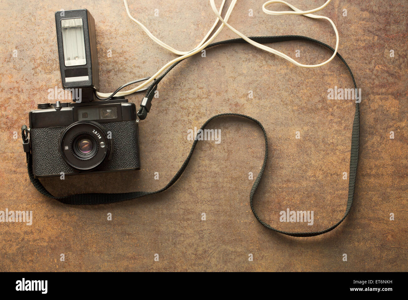 Old flash camera hi-res stock photography and images - Alamy