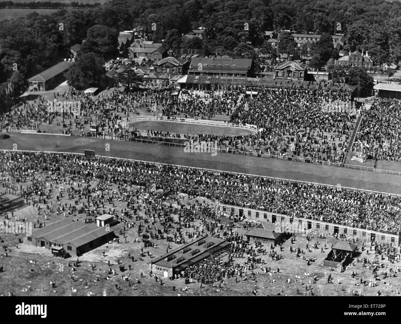 Aerial view of Gosforth Park on Northumberland Plate Day 23rd June 1949 ...