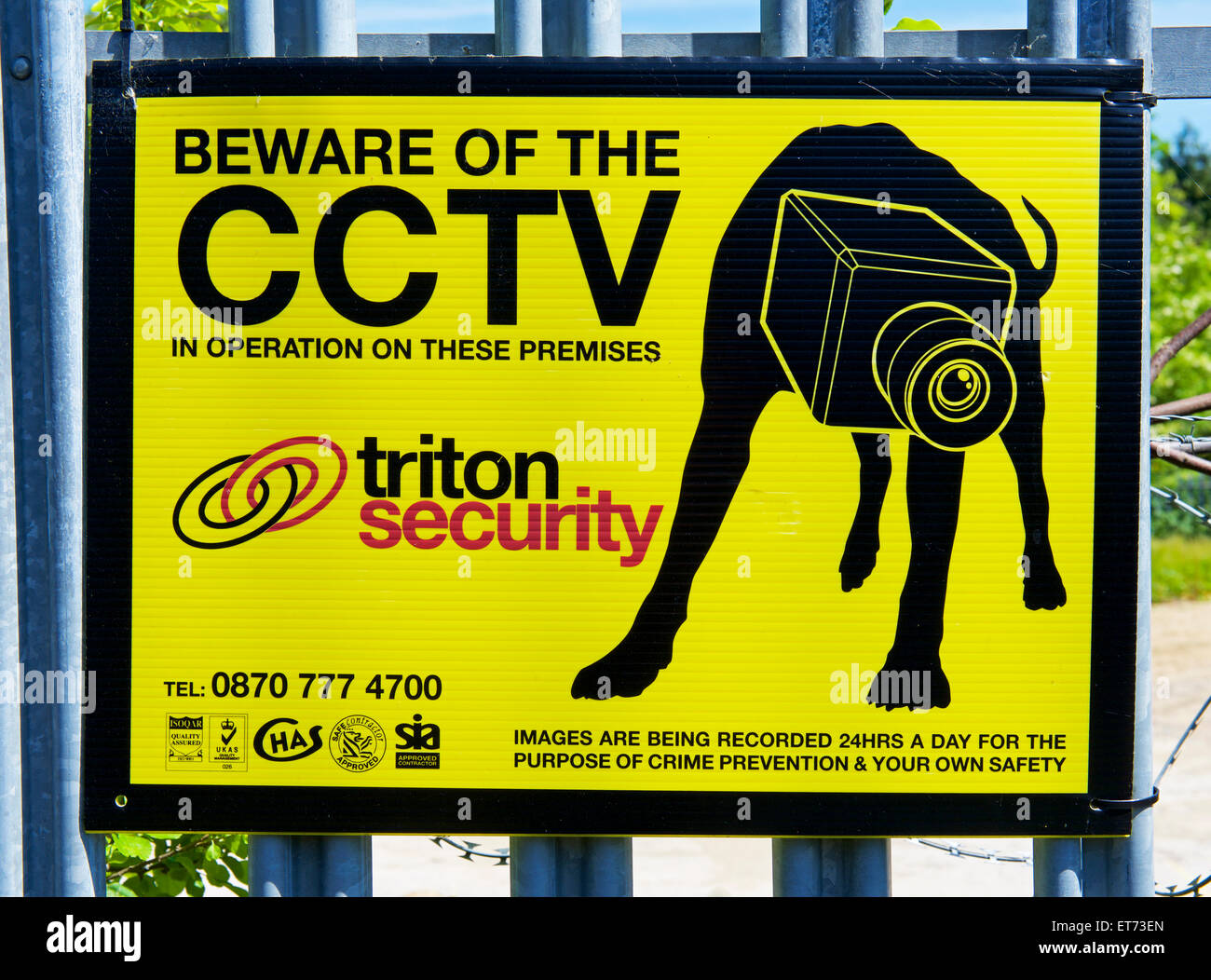 Cctv camera warning sign hi-res stock photography and images - Alamy