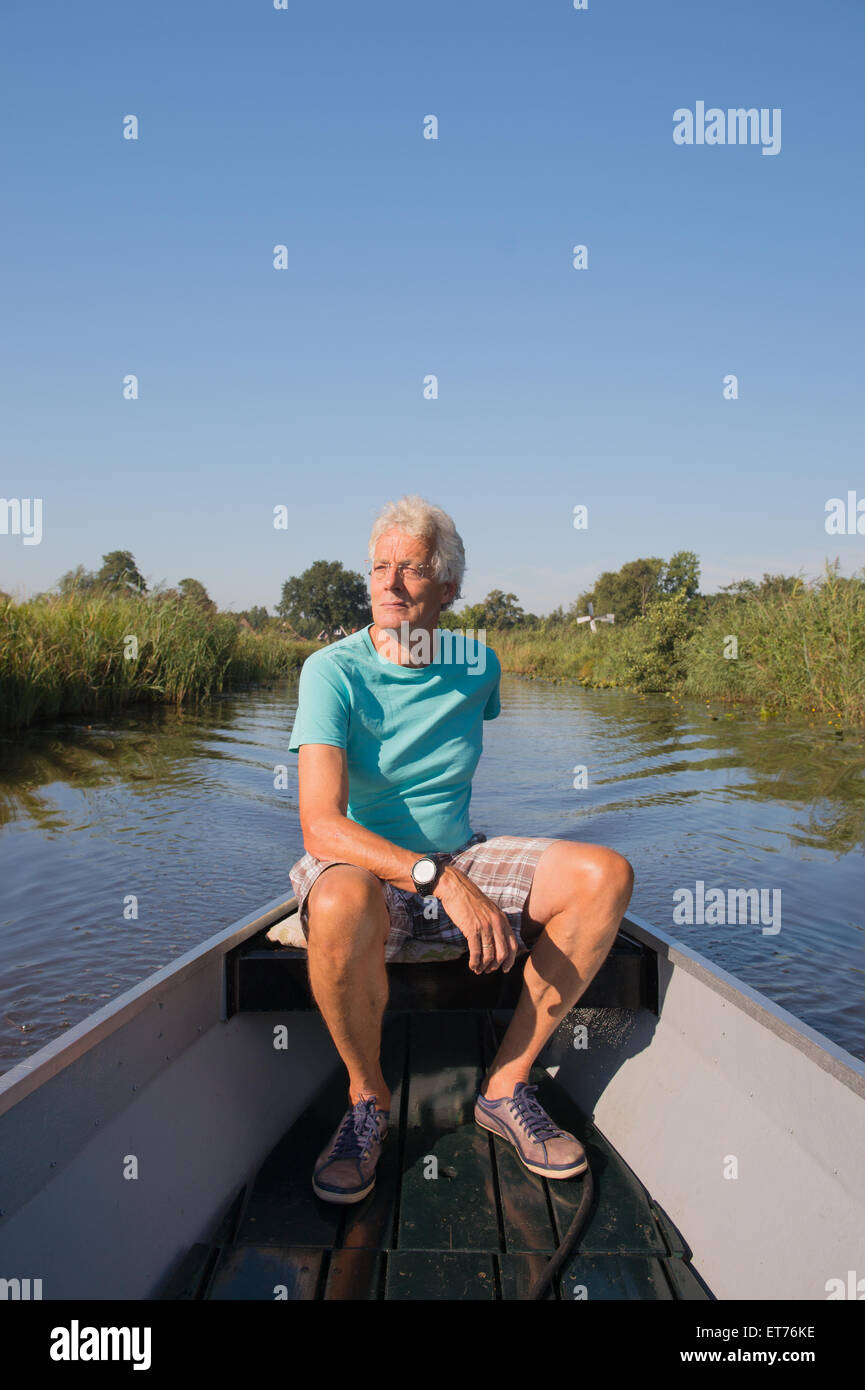 Man in motor boat hi-res stock photography and images - Alamy