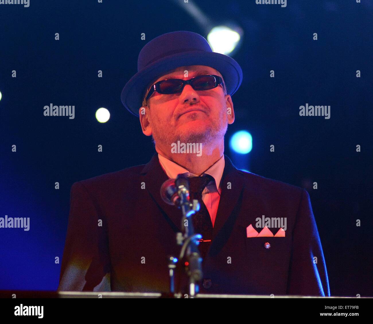 Barson hi-res stock photography and images - Alamy