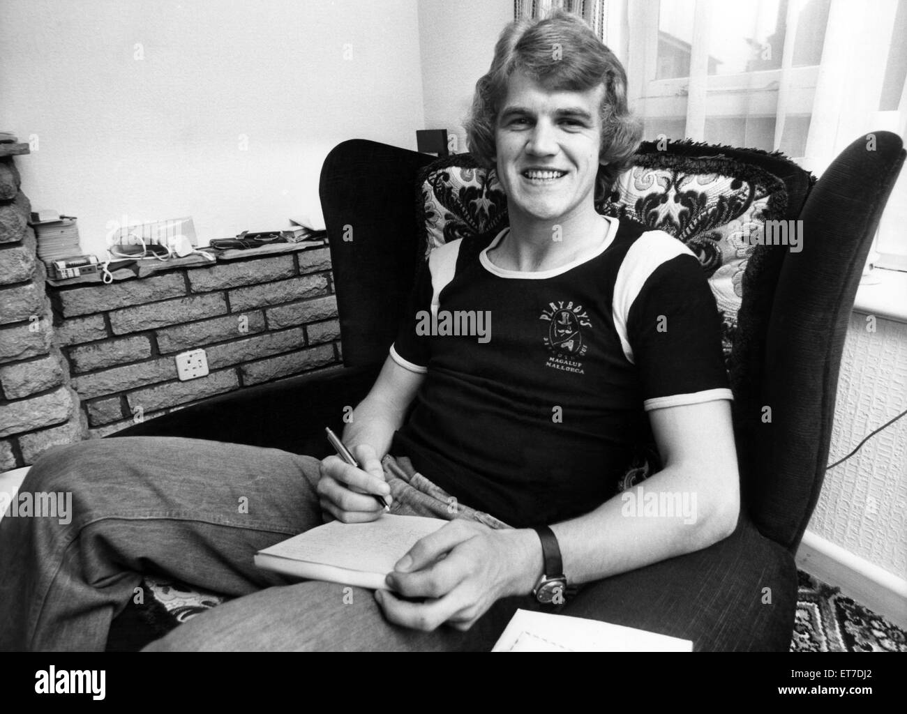 Gordon Smith (born 3 July 1954), was a professional footballer who ...
