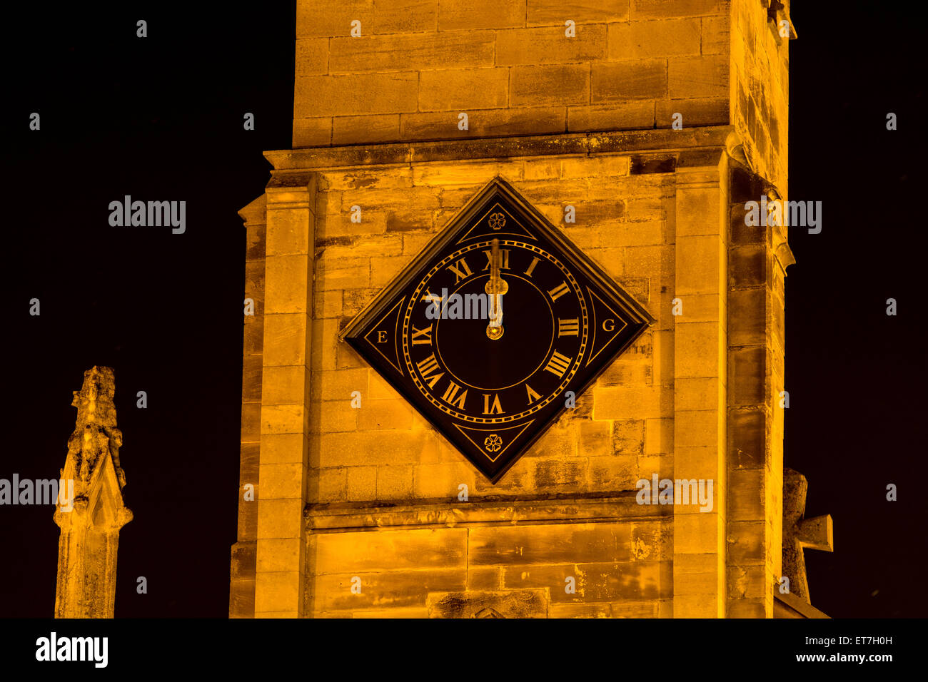 12 midnight hi-res stock photography and images - Alamy
