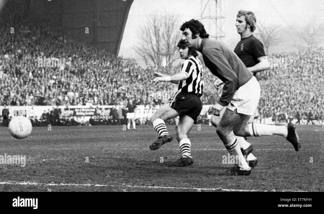 Newcastle 2-0 Burnley, FA Cup semi final match at Hillsborough ...