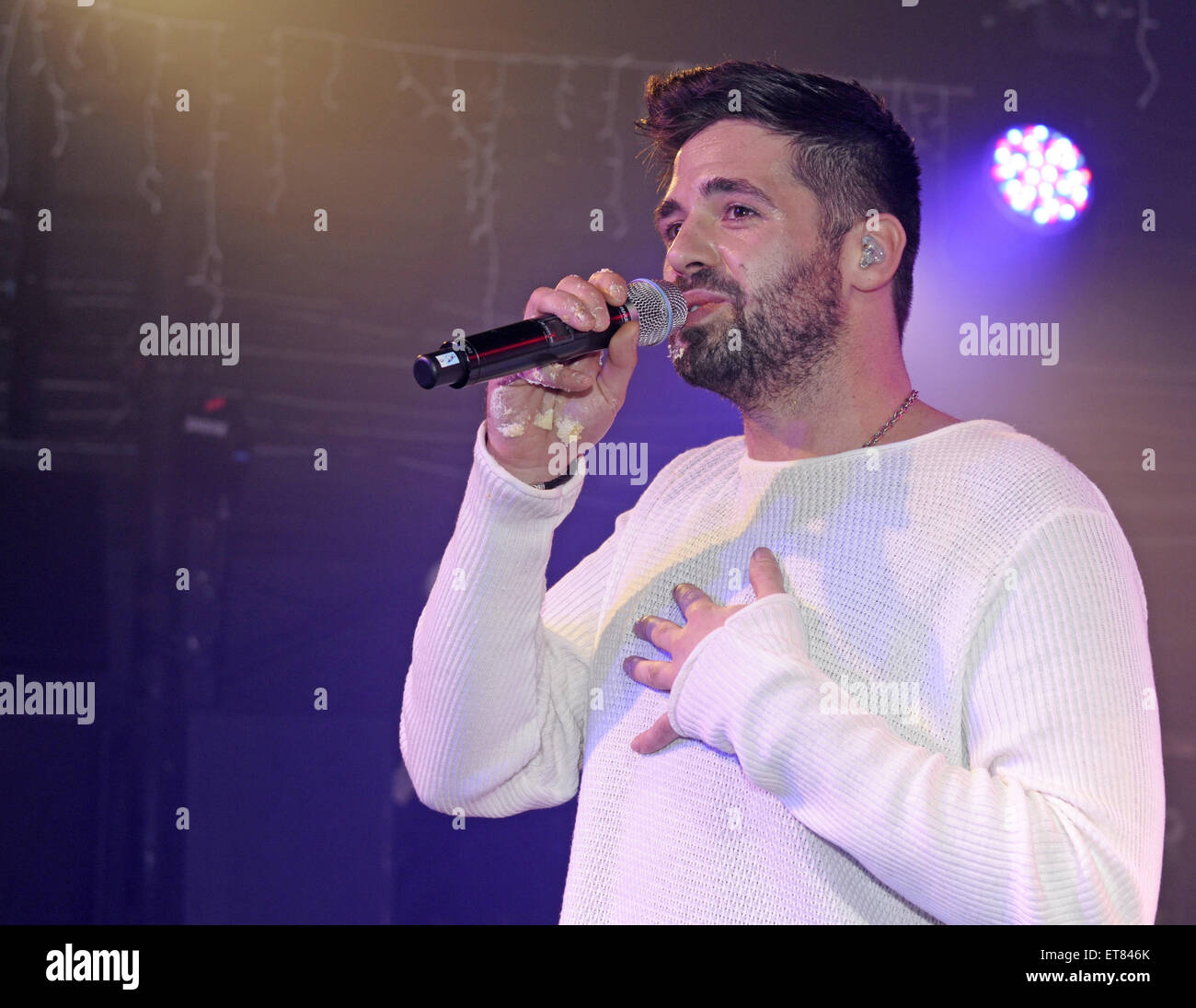 Ben haenow on stage hi-res stock photography and images - Alamy