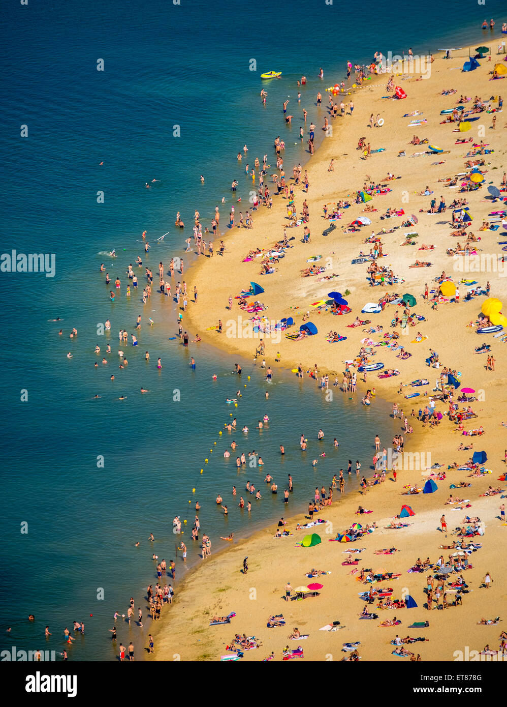 Silbersee II, lake, quarry, bathers lying on towels by the lake ...