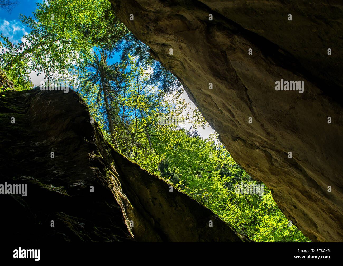 Darkness inside canyon hi-res stock photography and images - Alamy