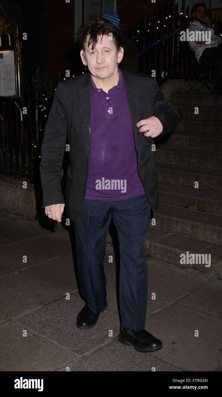 With his injured arm in a sling, Bono avoided the annual charity ...