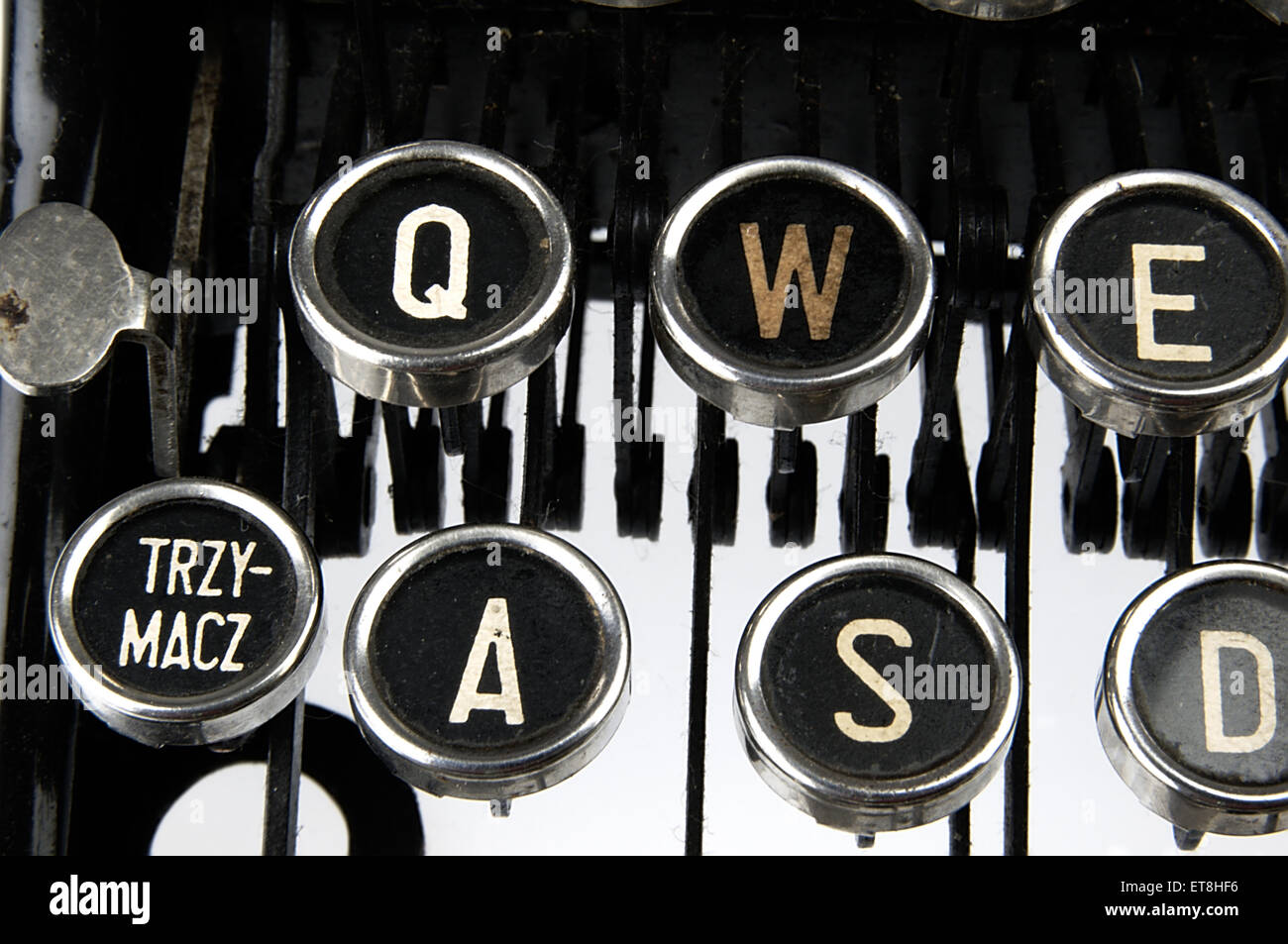 Keys and details of the mechanism of an old typewriter Stock Photo - Alamy