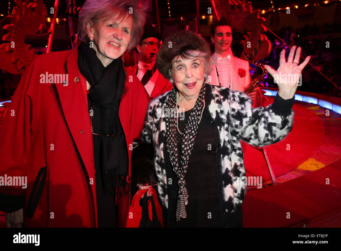 Premiere of the winter program of circus Krone Featuring: Ruth Megary ...