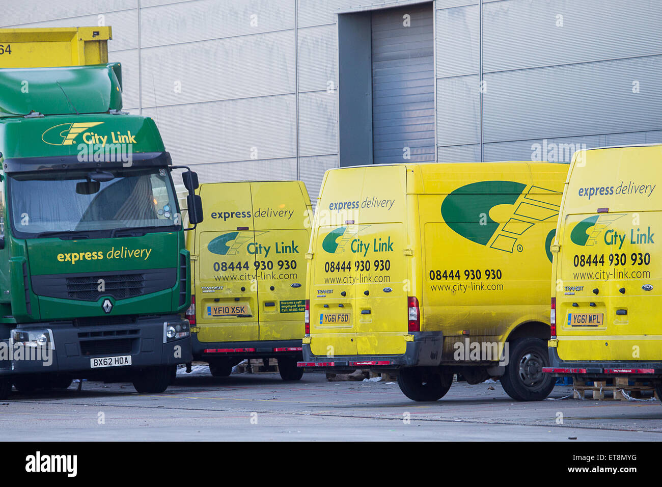 City link parcel hi-res stock photography and images - Alamy