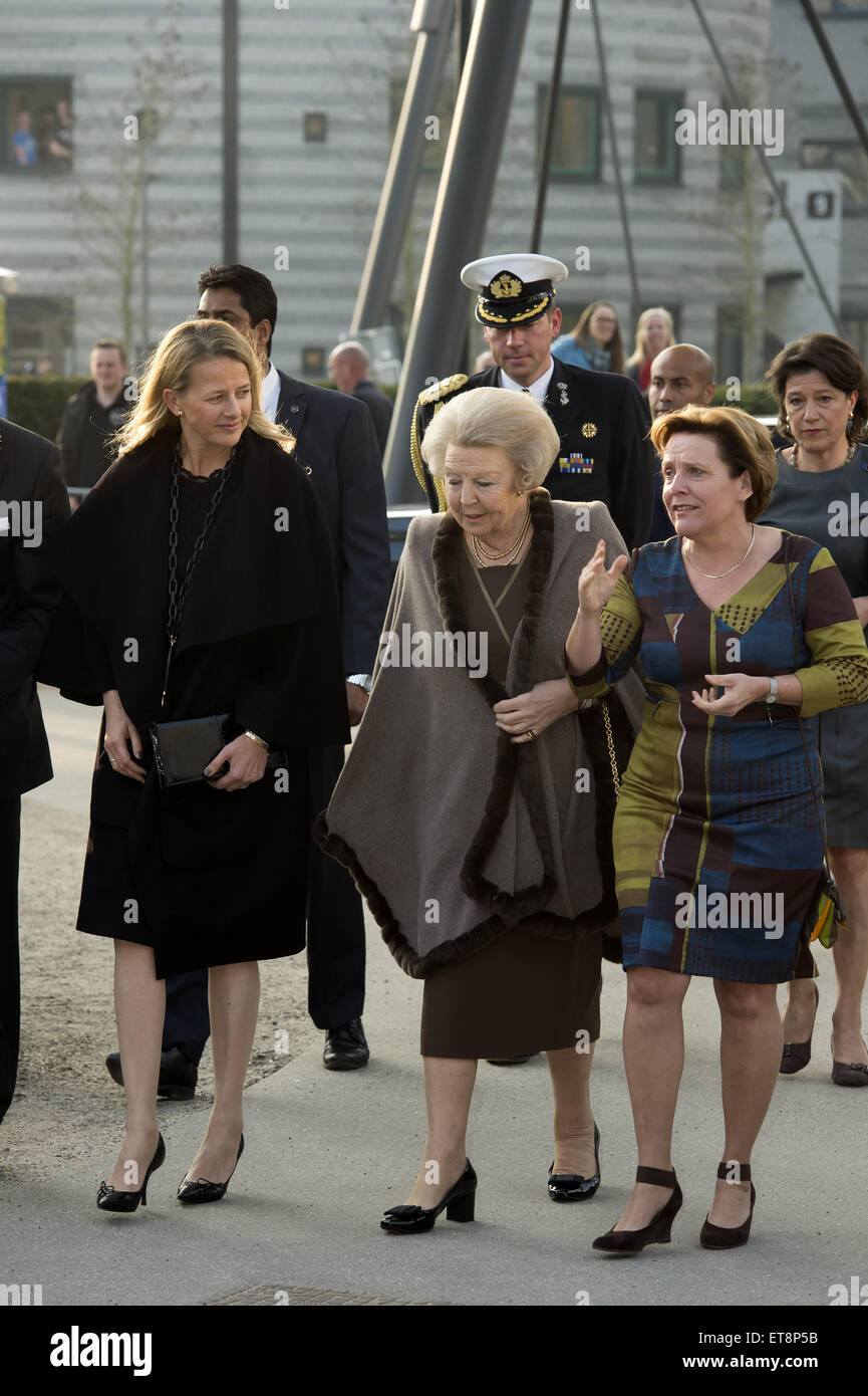 Princes Mabel and Princes Beatrix at Friso Ingenieursprijs 2015 ...