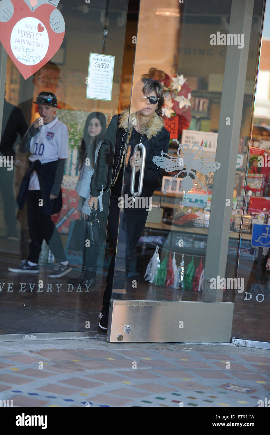 Lisa Rinna spotted shopping at Paper Source wearing a jacket with a fur ...