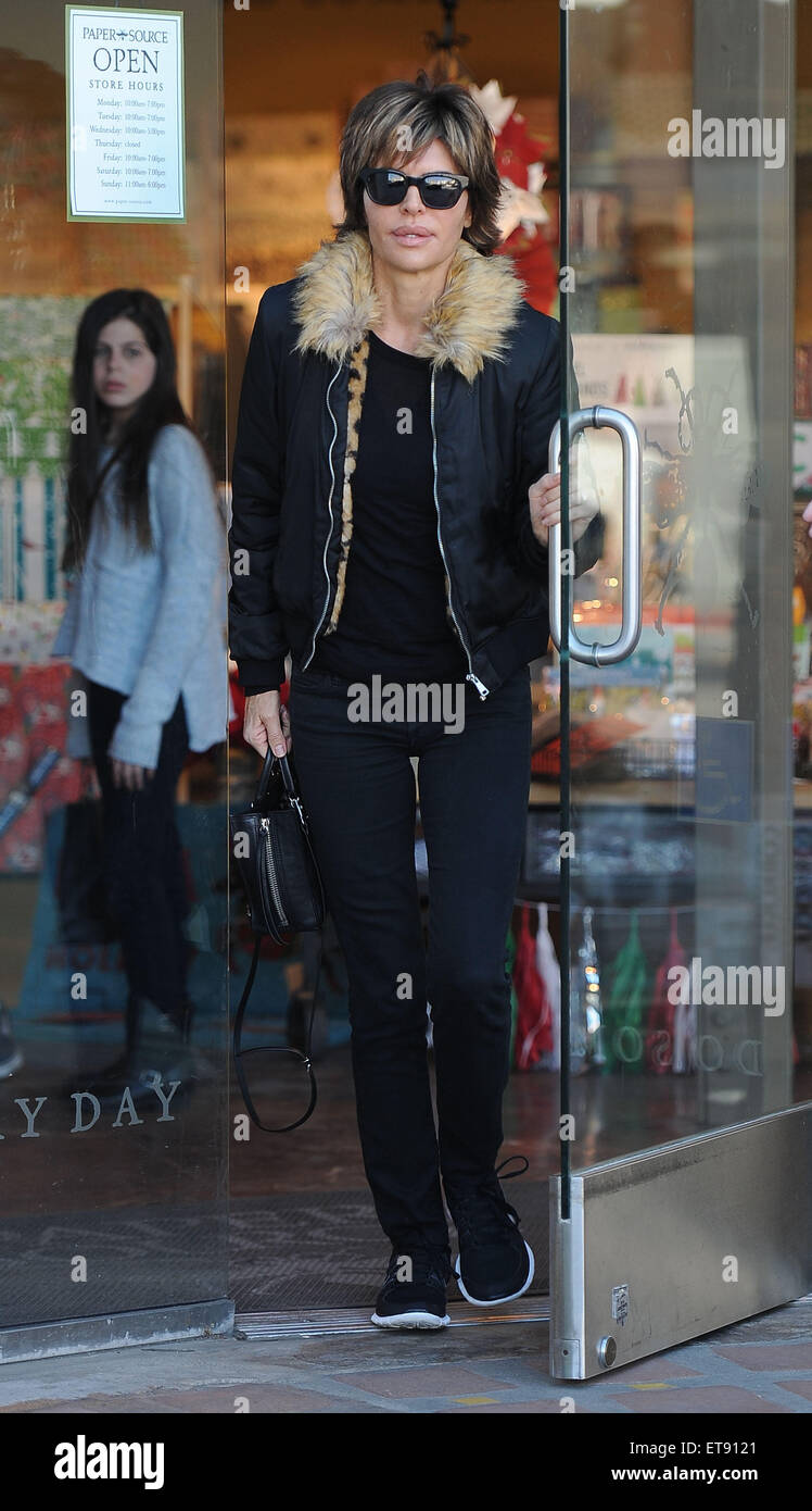 Lisa Rinna spotted shopping at Paper Source wearing a jacket with a fur ...