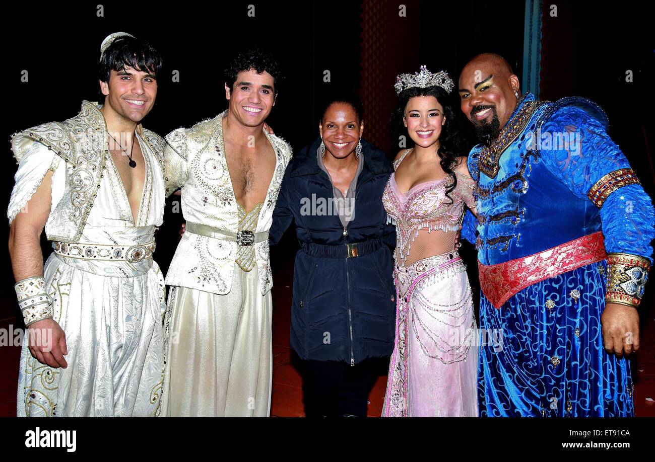 Six-time Tony award winner Audra McDonald visits the cast of the ...